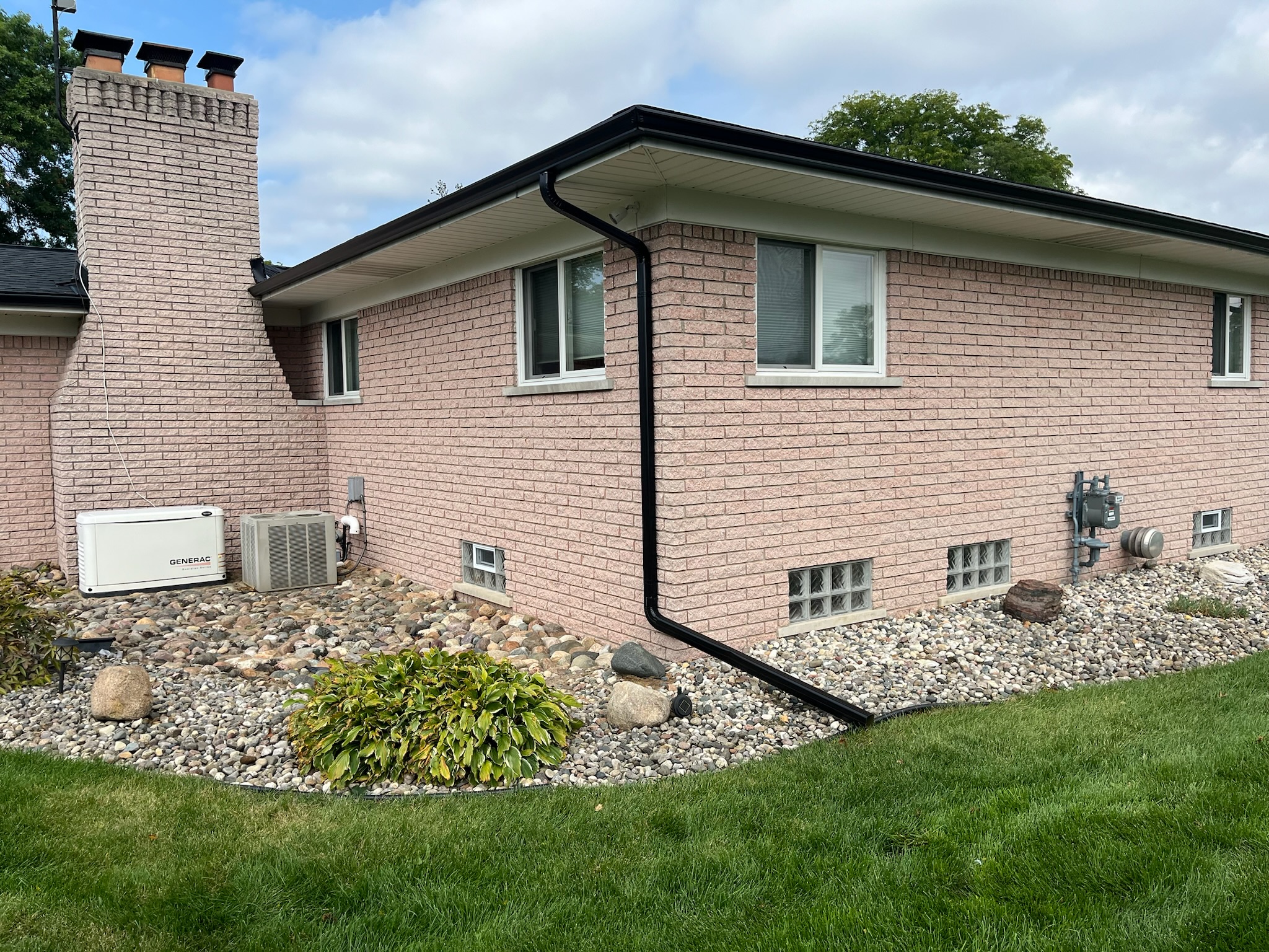 Spring Gutter Checklist: What Homeowners Should Know